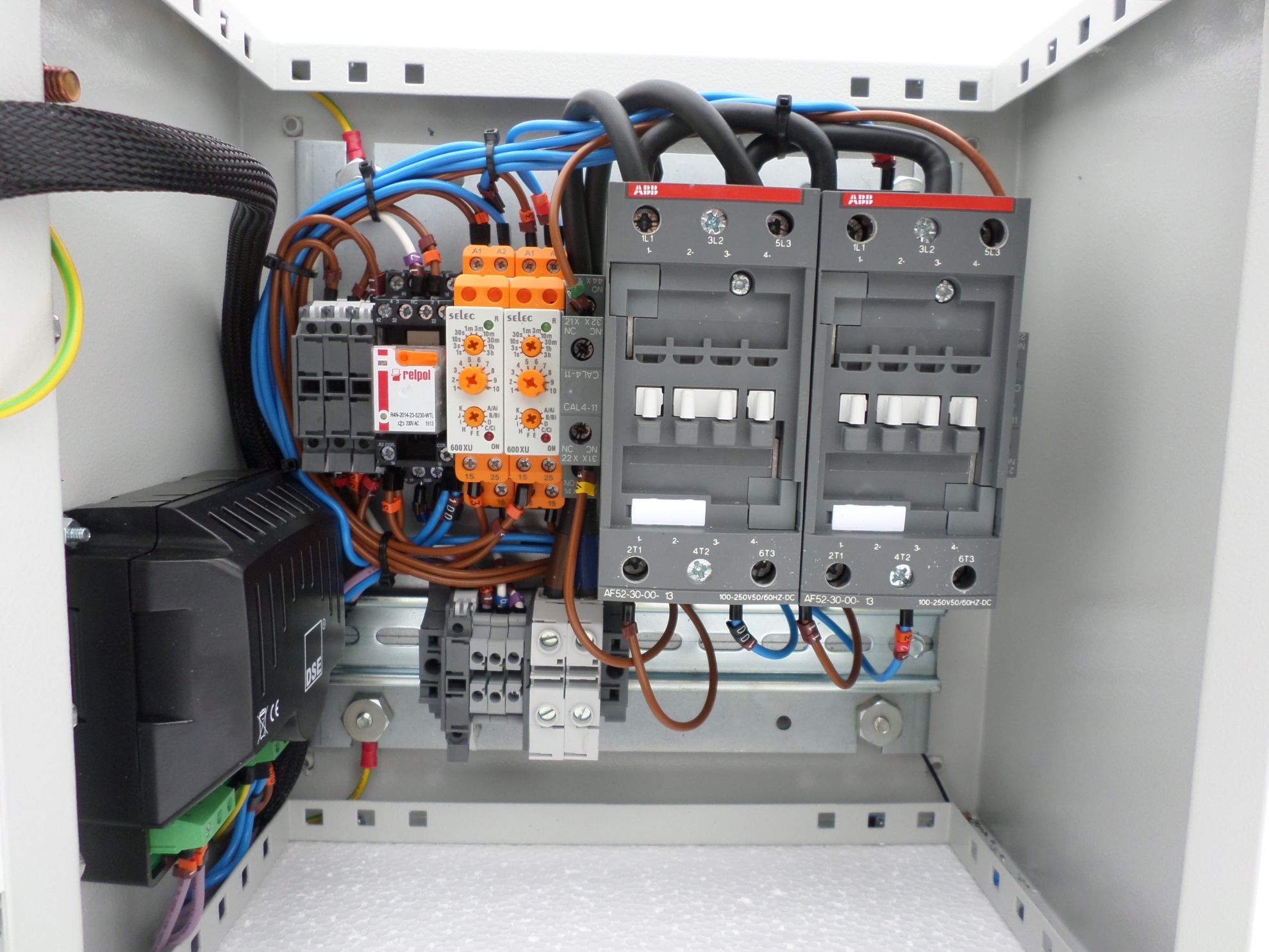 Blades Power Generation LTD. Changeover ATS - 100 Amp ABB Com ...
